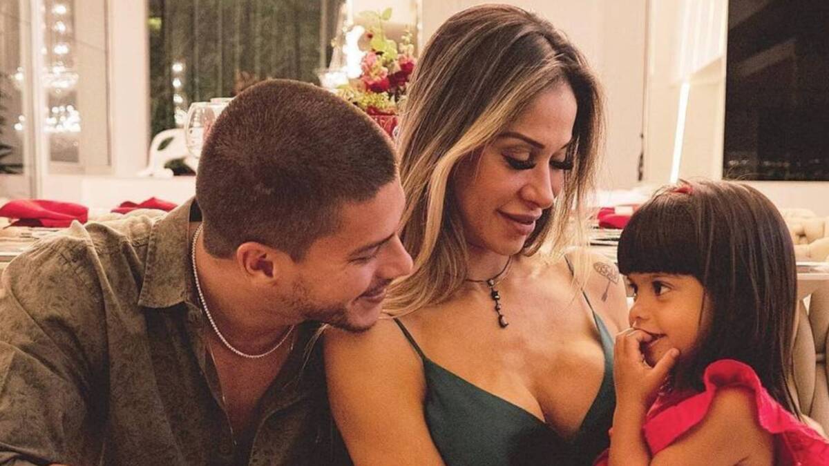 Arthur Aguiar Se Pronuncia Após Separação De Maíra Cardi Pra Sempre