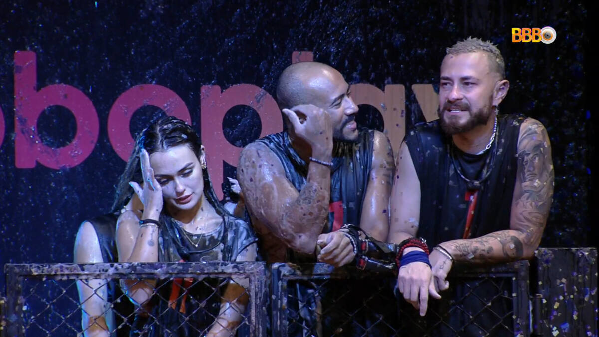 BBB 23: Três duplas seguem na disputa pela imunidade após 10 horas de prova BBB 23: Três duplas seguem na disputa pela imunidade após 10 horas de prova